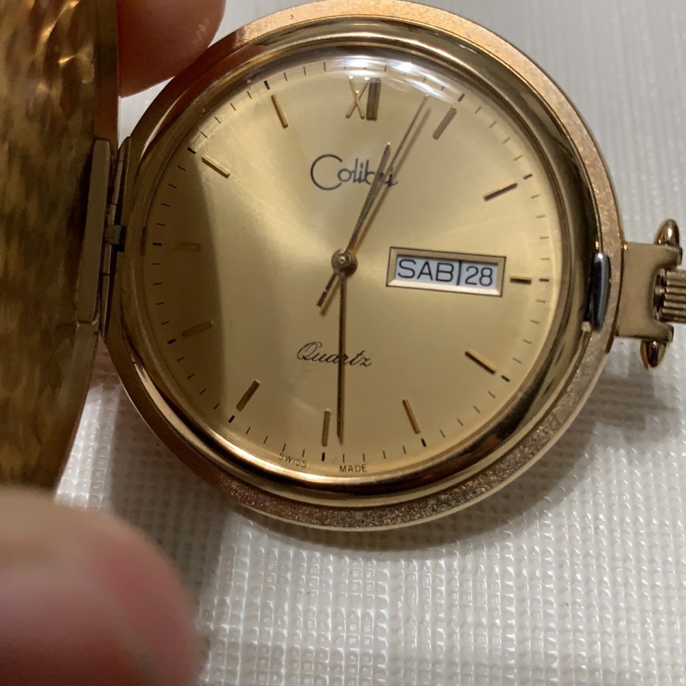 Elegant Looks Colibri Pocket Watch For Men And Women ! - Gem